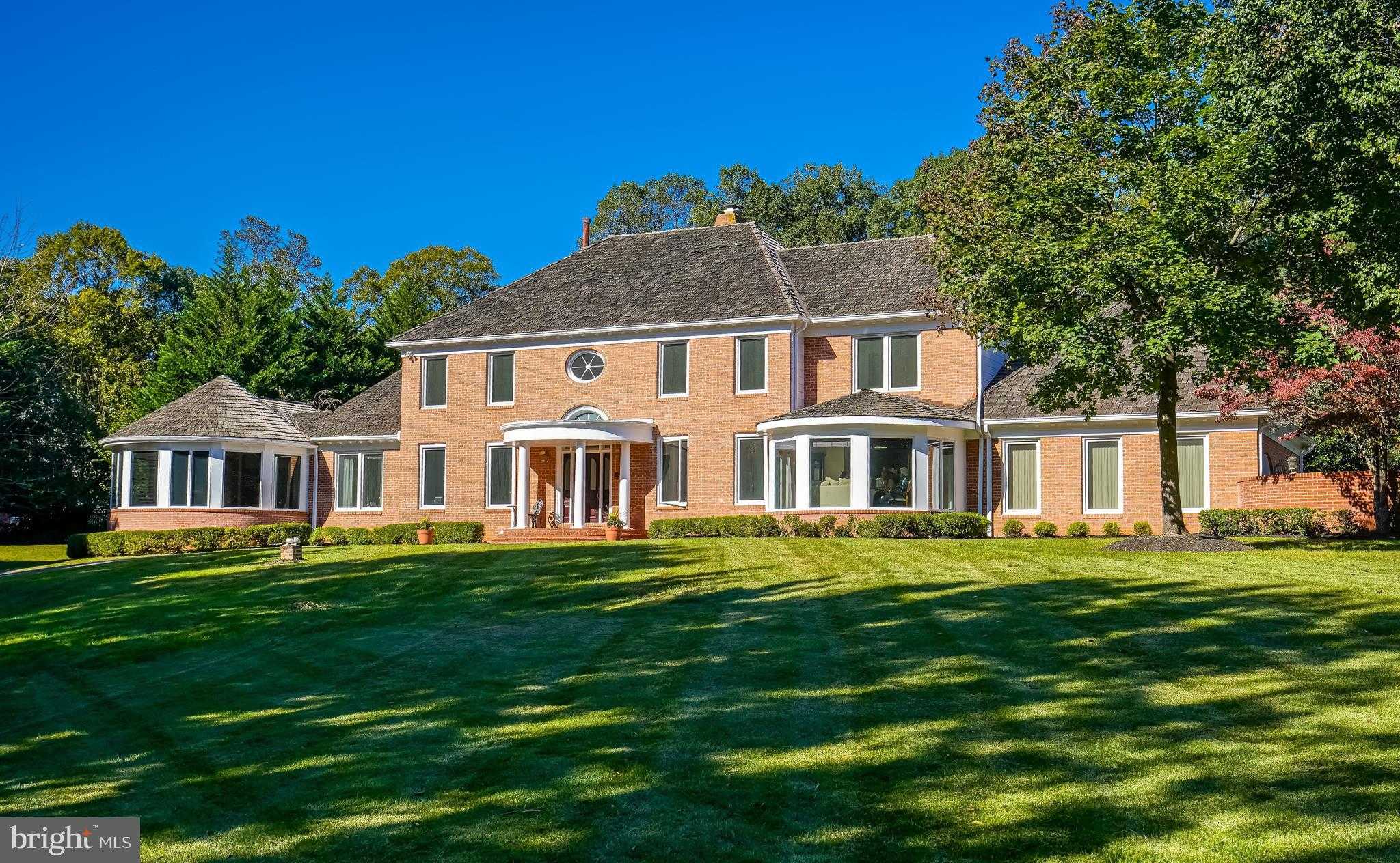 8 Properties with Magnificent Outdoor Spaces - Haven Lifestyles