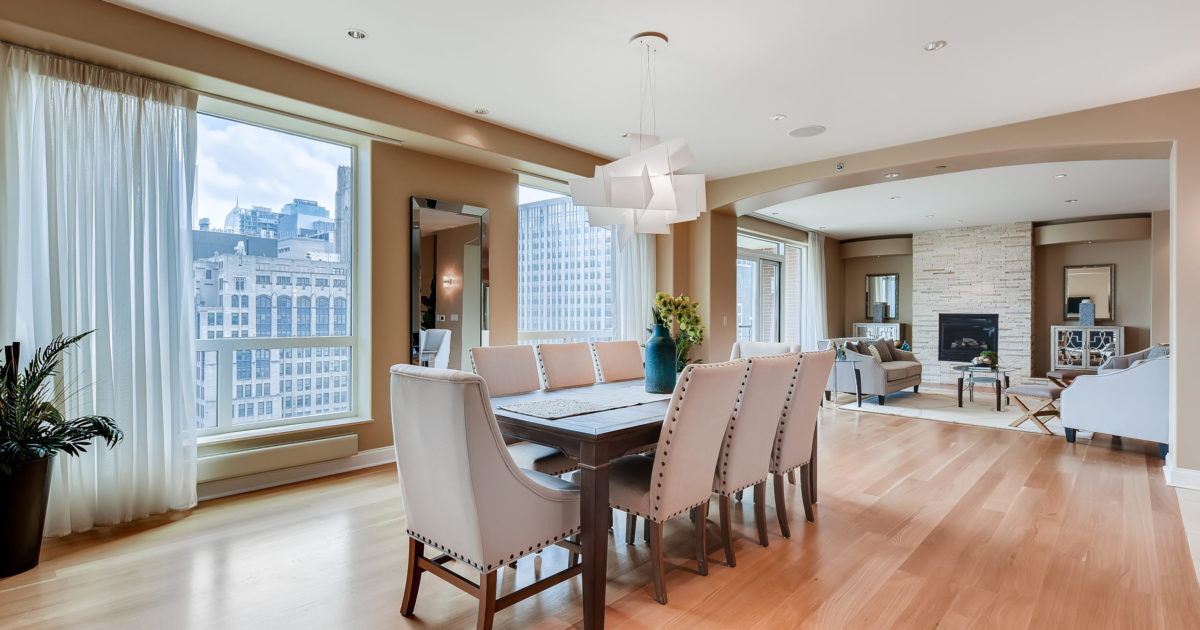 10 Spectacular Homes on the Market in the Heart of Chicago - Haven ...