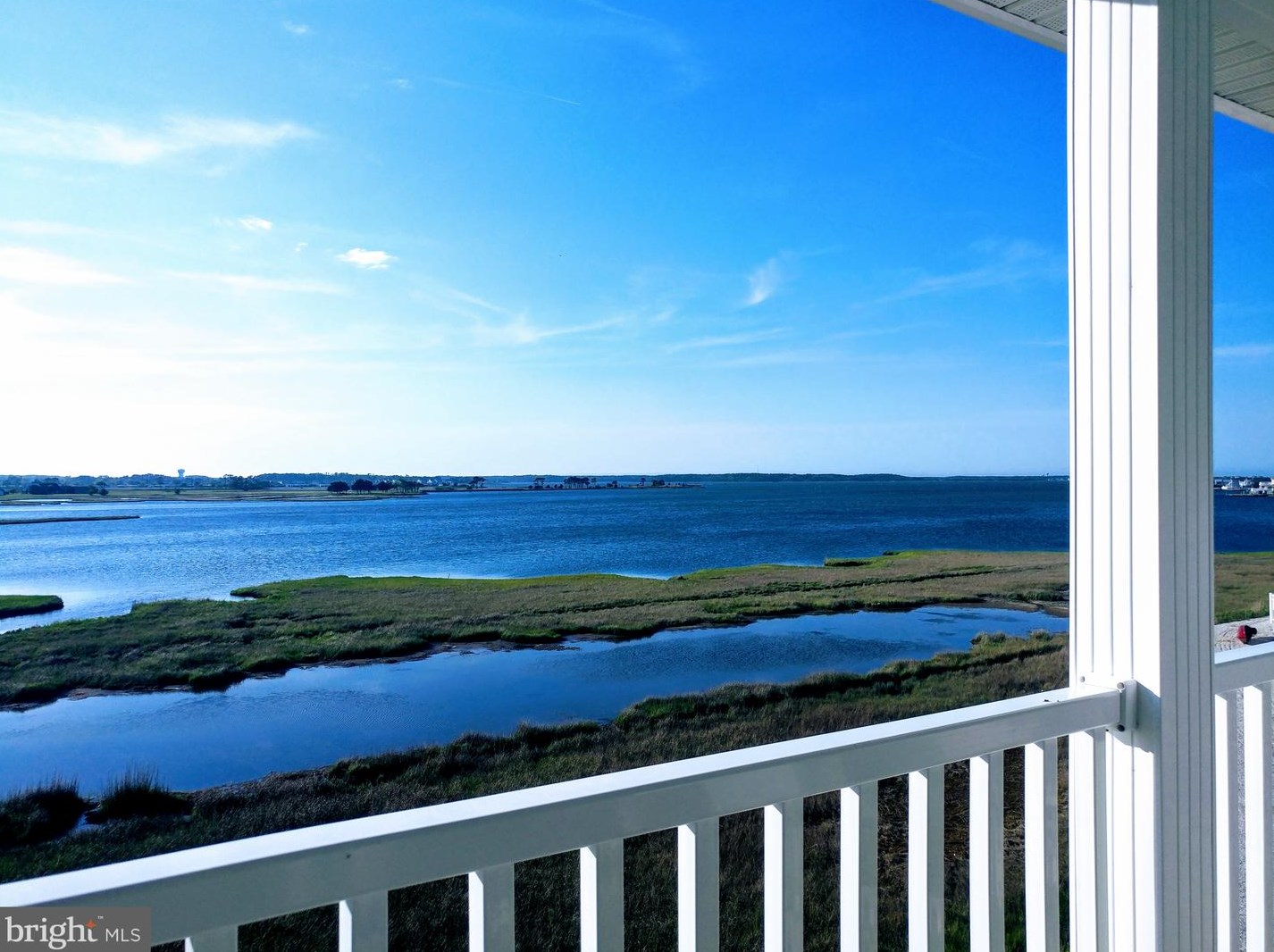 6 Incredibly Beautiful Homes on the Market with Amazing Views - Haven ...