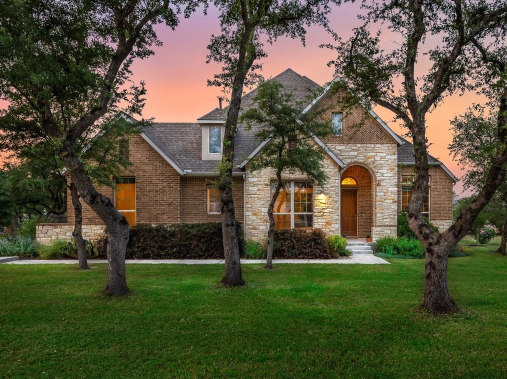 4 Exceptional Properties on the Market with Magnificent Views - Haven ...