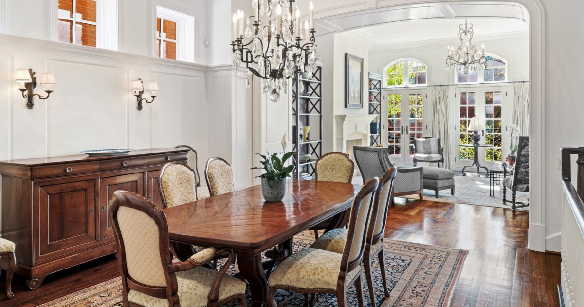 10 Fabulous Homes on the Market in Chicago - Haven Lifestyles