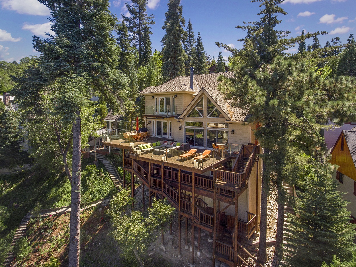 10 Amazing Homes on the Market in Desirable Areas - Haven Lifestyles