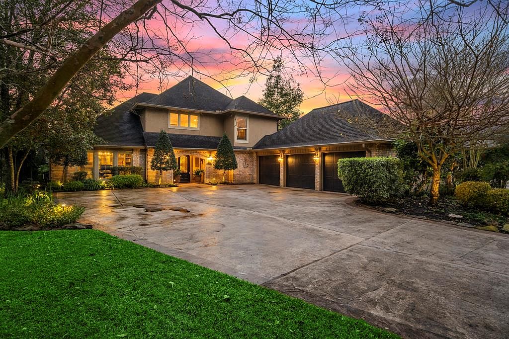 9 Houston Homes on the Market Under $1 Million - Haven Lifestyles