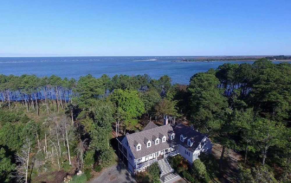 10 Properties On The Market with Endless Views - Haven Lifestyles