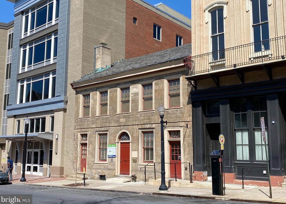 9 Beautiful Townhomes On The Market - Haven Lifestyles
