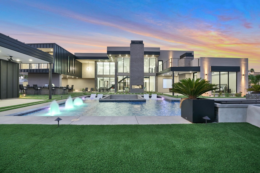 6 Stunning Modern Homes On The Market - Haven Lifestyles