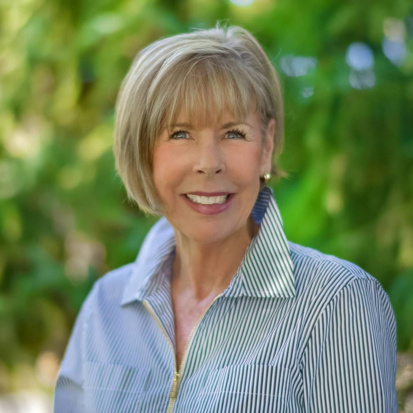 10 Pristine Waterfront Homes On The Market - Haven Lifestyles