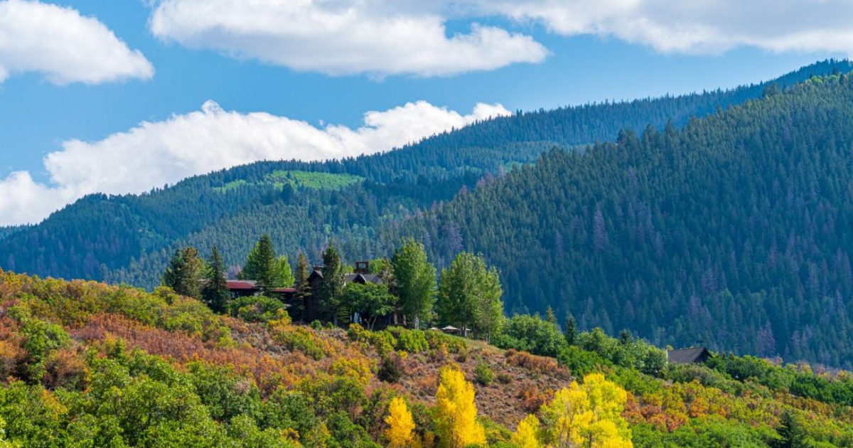 Stunning Colorado Home Hits Market for the First Time - Haven Lifestyles