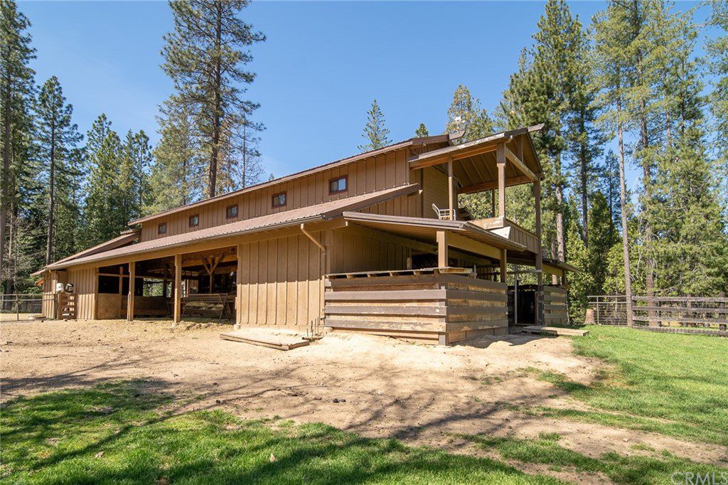 7 Impressive Ranches & Equestrian Properties On The Market - Haven ...
