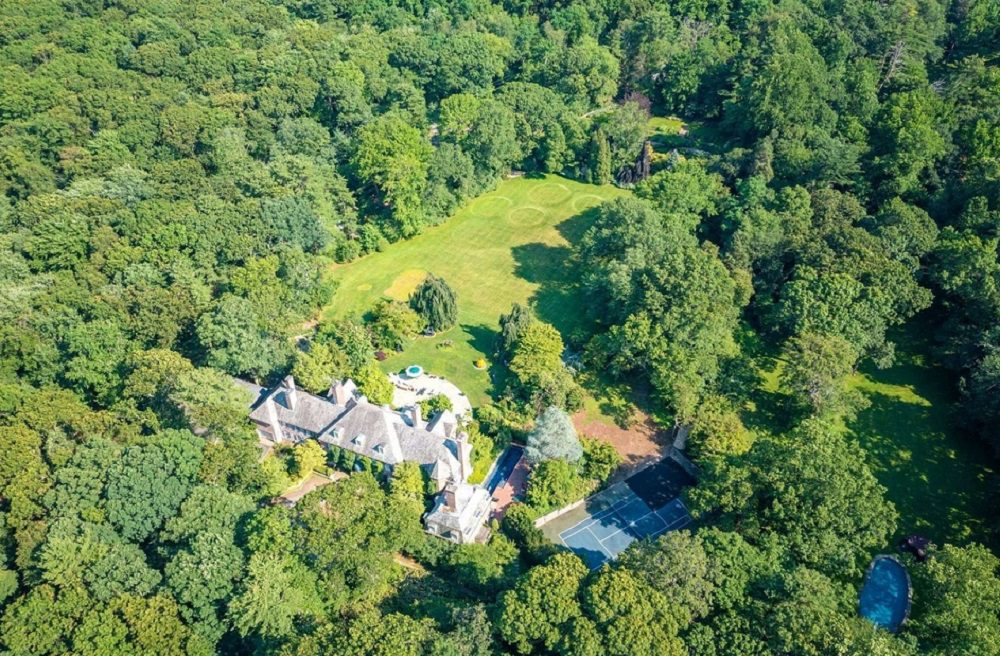 10 Unbelievable Luxurious Estates On The Market - Haven Lifestyles