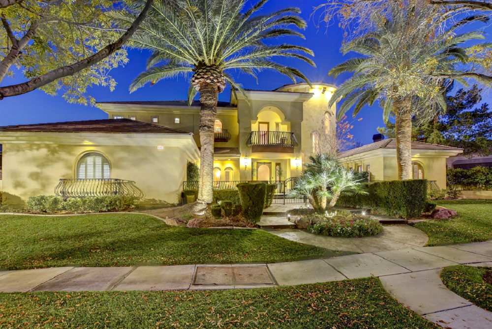 5 Incredible Homes On The Market In Prestigious Neighborhoods - Haven ...