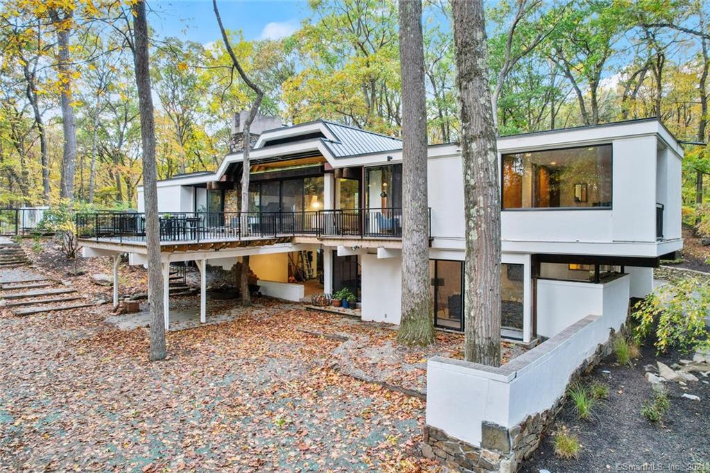 9 Incredible Conneticut Homes On The Market - Haven Lifestyles