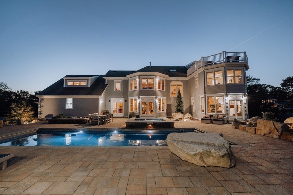 9 Luxurious Homes On The Market In Massachusetts - Haven Lifestyles