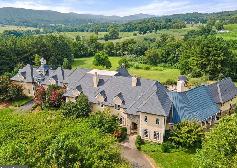 7 Beautiful Homes On The Market In Virginia - Haven Lifestyles