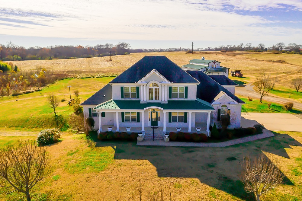 9 Tennessee Homes On The Market With Outstanding Views - Haven Lifestyles