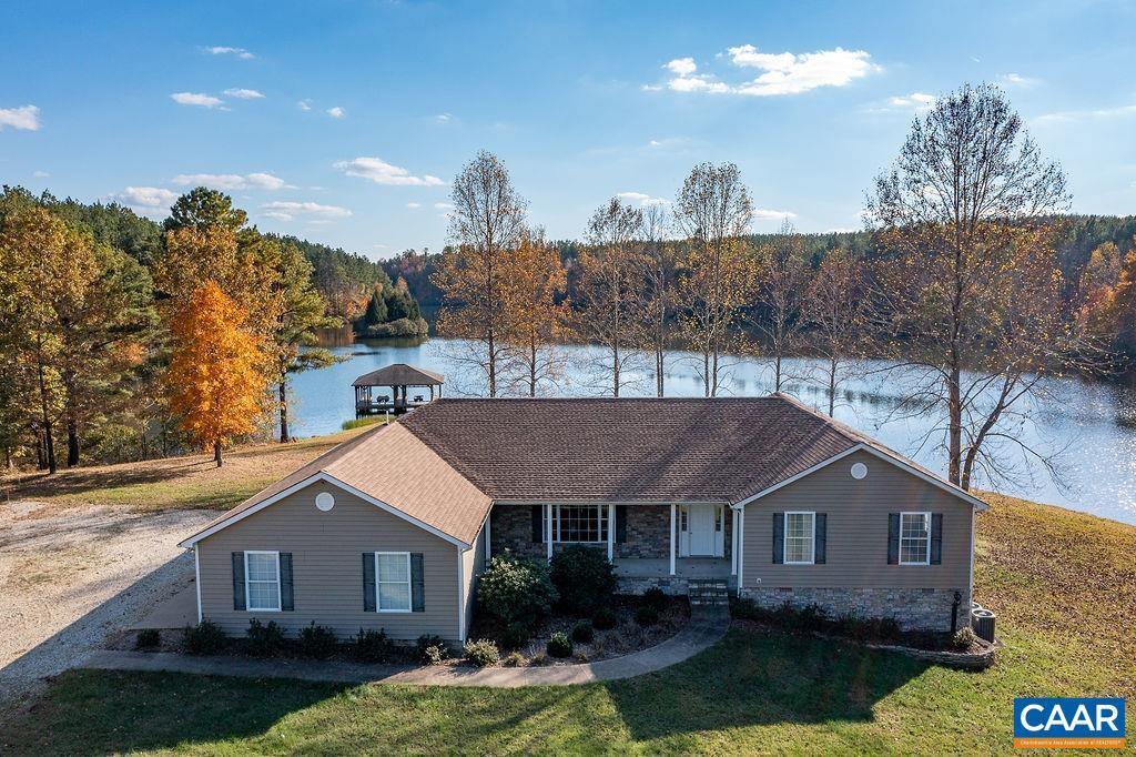 5 Waterfront Properties On The Market In Virginia - Haven Lifestyles