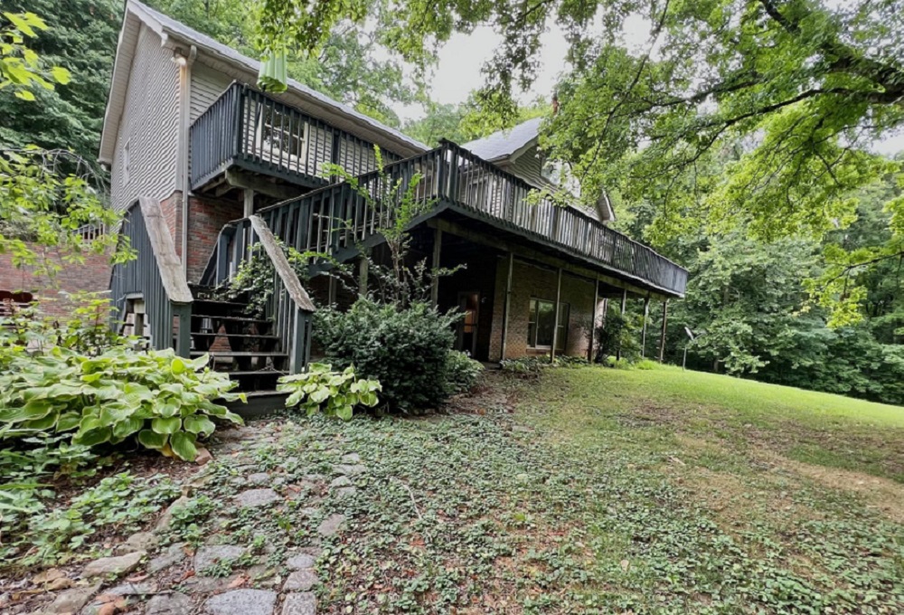 11 Properties Located On At Least 10 Acres of Land - Haven Lifestyles