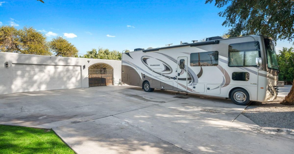 5 Charming Properties on the Market in Palm Springs - Haven Lifestyles