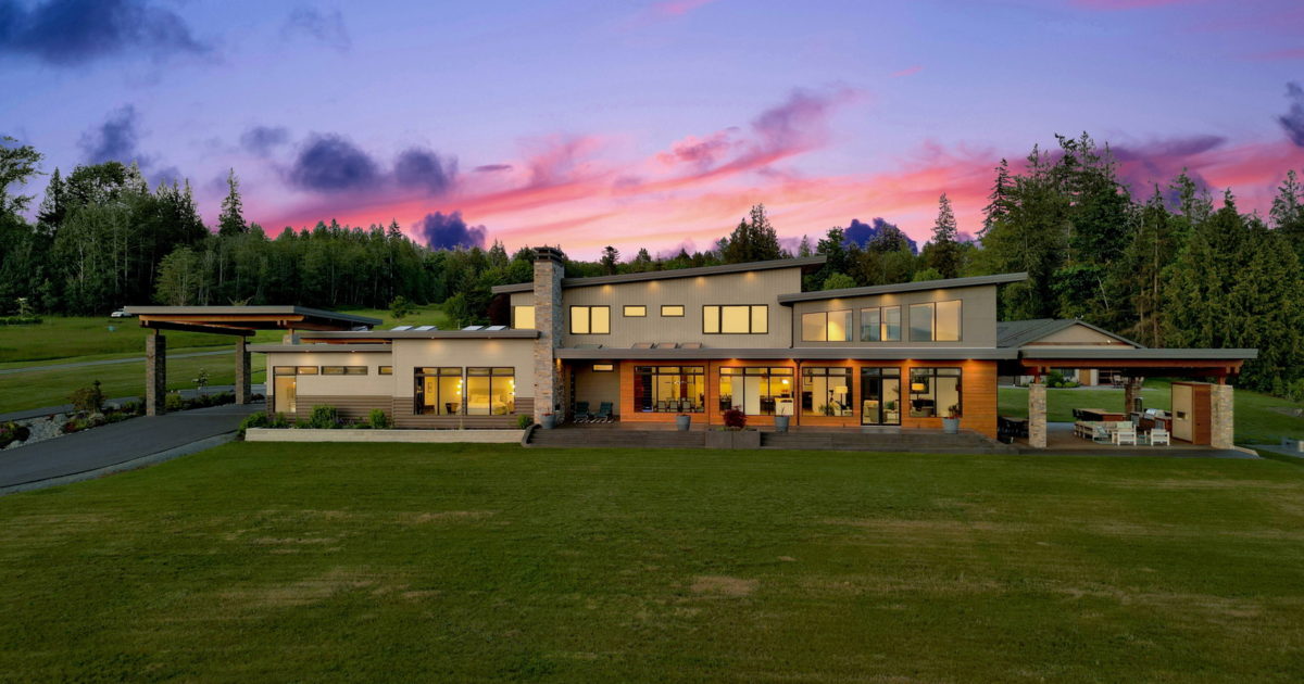 Massive Custom-Built Five-Acre Estate with Stylishly Modern Design ...
