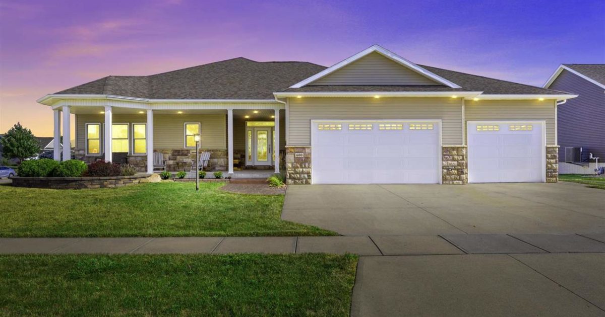 4 Charming Iowa & Kansas Homes on the Market - Haven Lifestyles