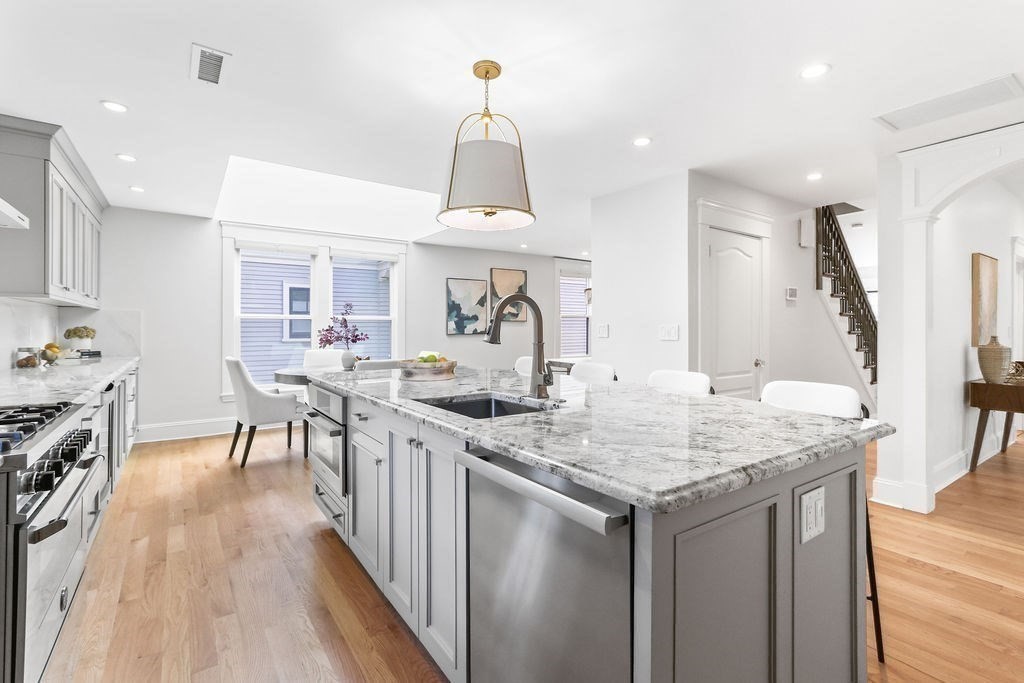 7 Charming Homes in Massachusetts for Sale - Haven Lifestyles