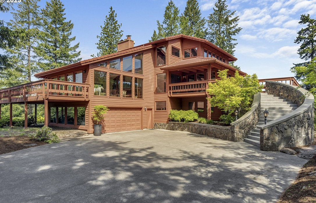 11 Luxury Oregon Homes Currently Available for Sale - Haven Lifestyles