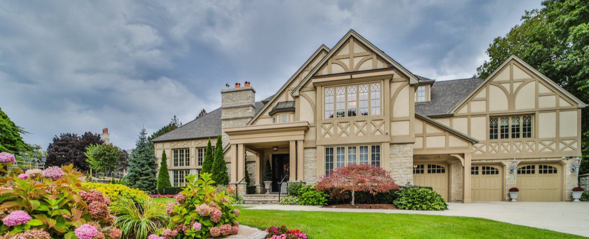 A Spectacular Doulton Estates Mansion with Timeless Appeal - Haven ...