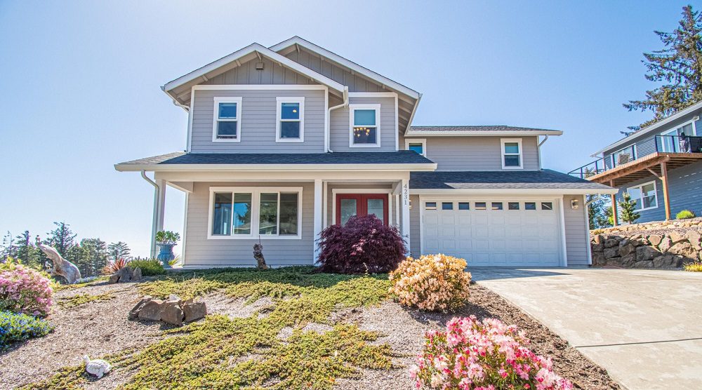 9 Spacious Homes Available in Oregon - Haven Lifestyles